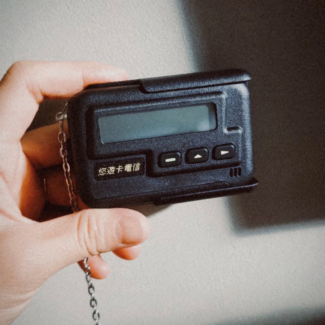 7-11最狂「BB Call悠遊卡」上市！銀色鏈帶神還原 即時顯示餘額！